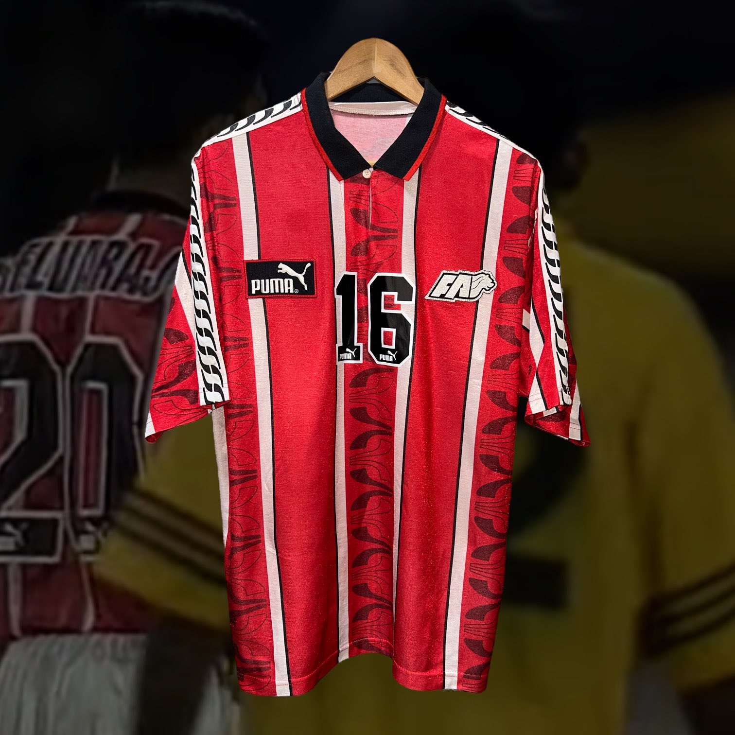 Singaporekitcollector on X Singapore x Puma This is the 1996 home shirt worn in the inaugural Tiger cup competition. Singapore was the host but failed to qualify from the group stages. classicfootball...