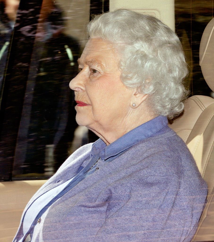 Debbie Dove's Instagram, Twitter & Facebook on IDCrawl