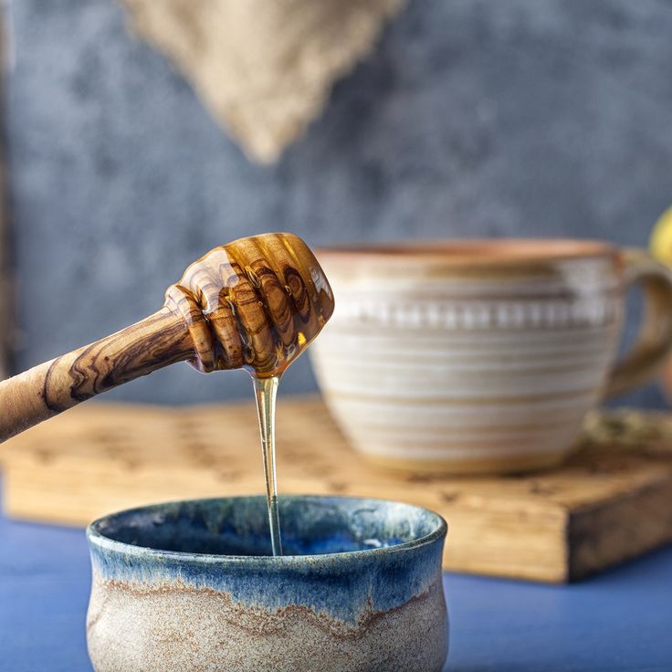 The Honey Dipper What the heck actually is this thing, where did it ...