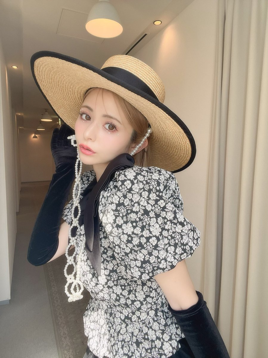 紅羽 祐美 M字でバズるひと(@kure_yumi) さんの裏垢画像・動画 – 裏垢女子ランキングナビ