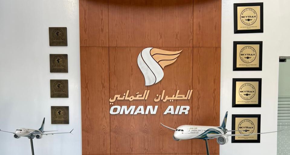 #أثير| بعد قليل ينطلق اللقاء الإعلامي الثالث للطيران العماني يستعرض فيه مستجدات خطة تحوله ...