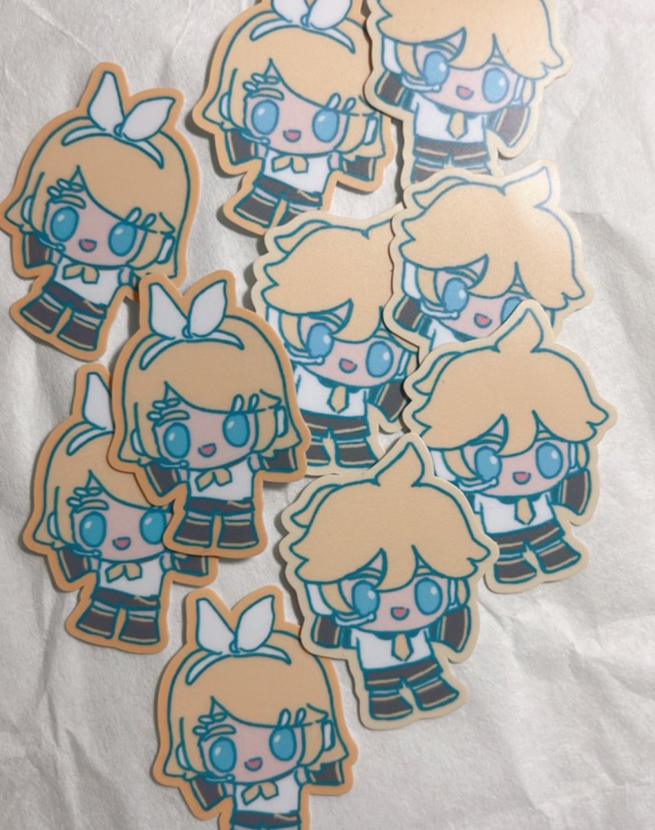 「kagamines stickers rahhh sticking them everywhere 」pearl 🍊 smash syd ...