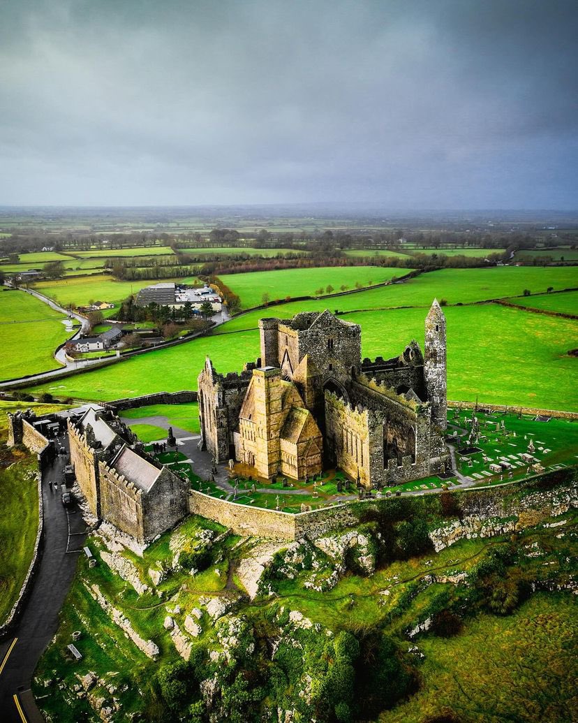 Architecture & Tradition's Threads – Thread Reader App