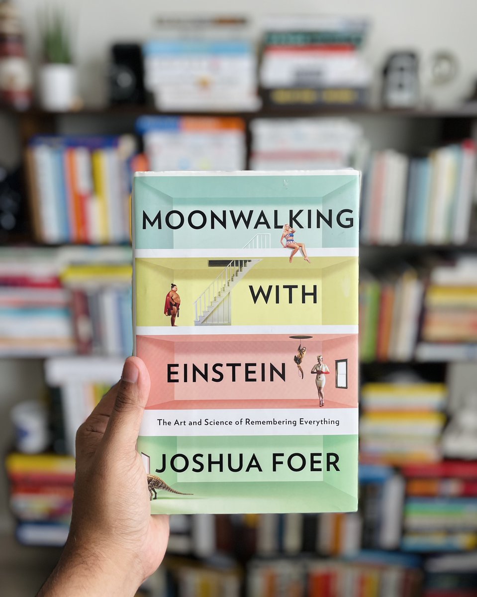 10 books that will Increase Your Intelligence 🧵 1) The Black Swan by ...