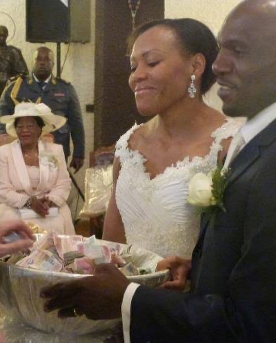 Geremi Njitap Geremi Njitap Yasabye Gatanya Nyuma Yo Gusanga Impanga