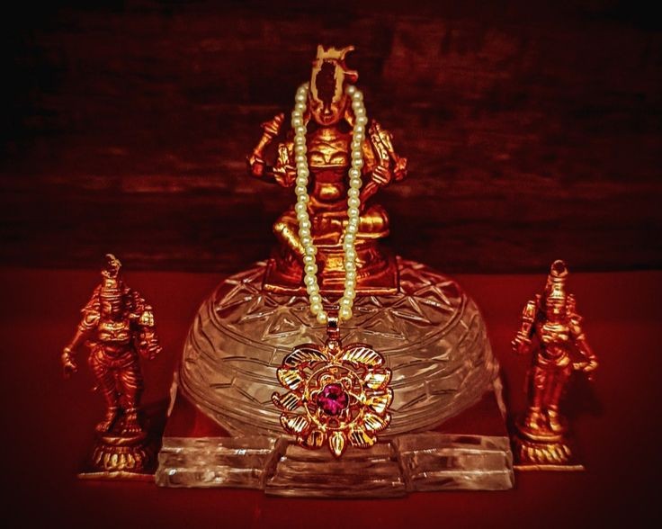 SRI YANTRA 🪷 Sri Yantra is a device to awaken the microcosmic form of ...