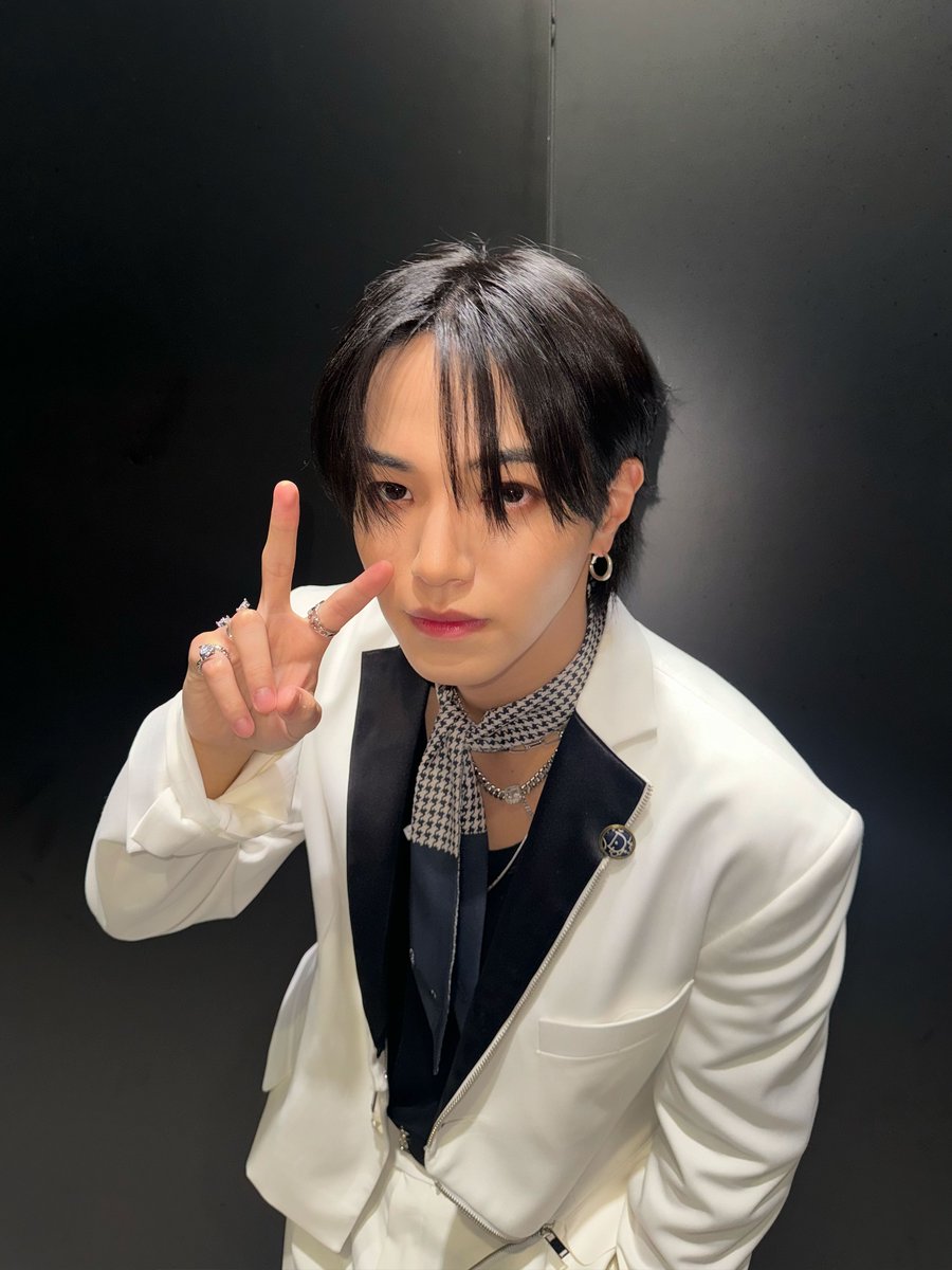 JO1(じぇいおーわん)のSNS(ブログ / X) | WEBザテレビジョン