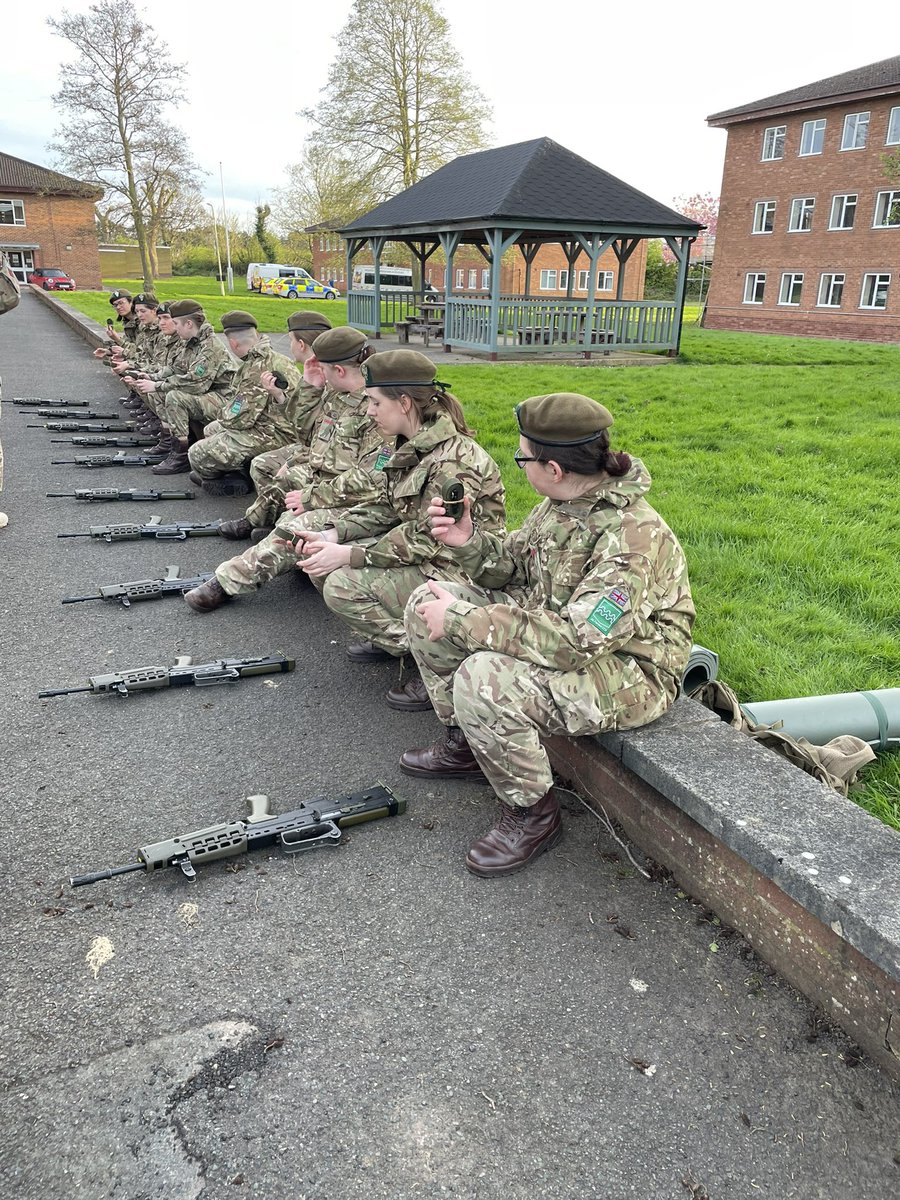 Welcome to The de Ferrers Academy