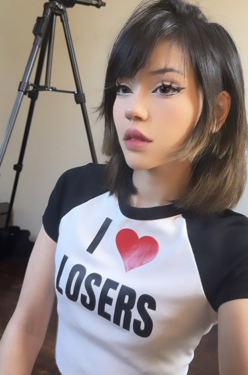 Princess Mina x Ash(@babiminaash) さんの裏垢画像・動画 – 裏垢女子ランキングナビ