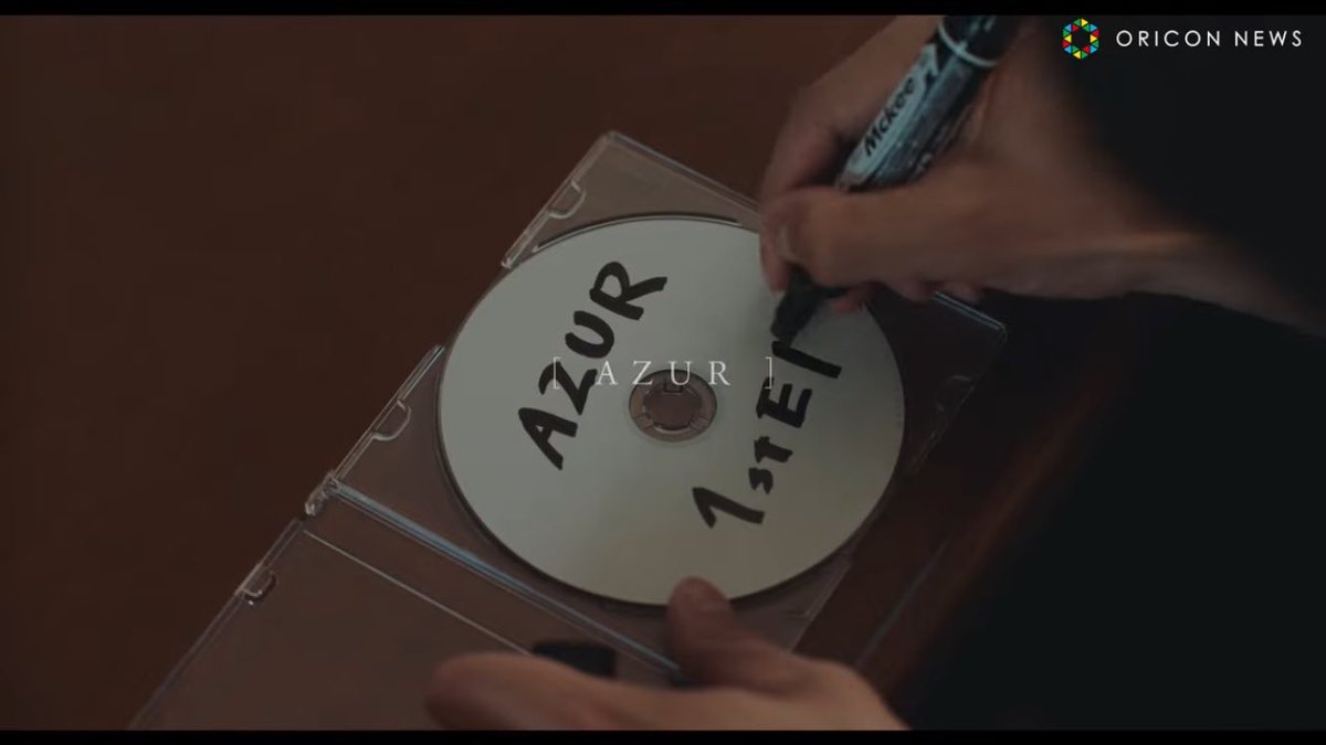 BUZZY NOISE BGM】 Another Chance - 宇多田ヒカル was added 」むつき潤 Mutsuki Junの漫画