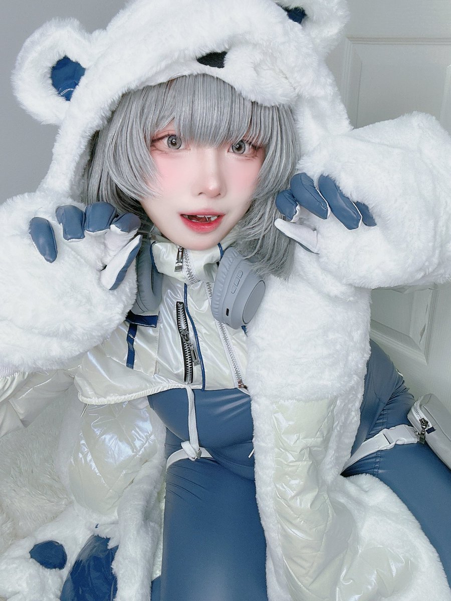 nus.venus_cos(@venus_cos31) さんの裏垢画像・動画 – 裏垢女子ランキングナビ