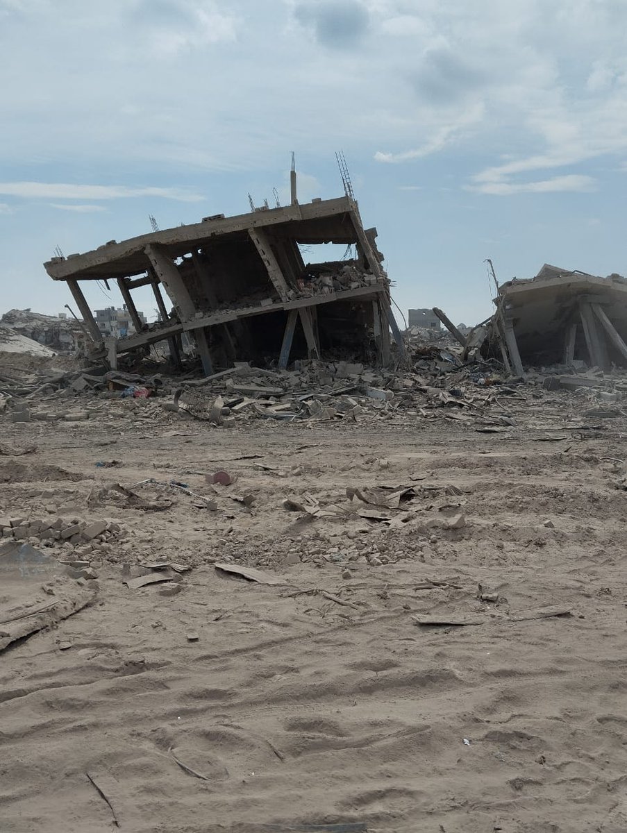 Deyaa asked me to post this, the area where he lives was heavily bombed ...