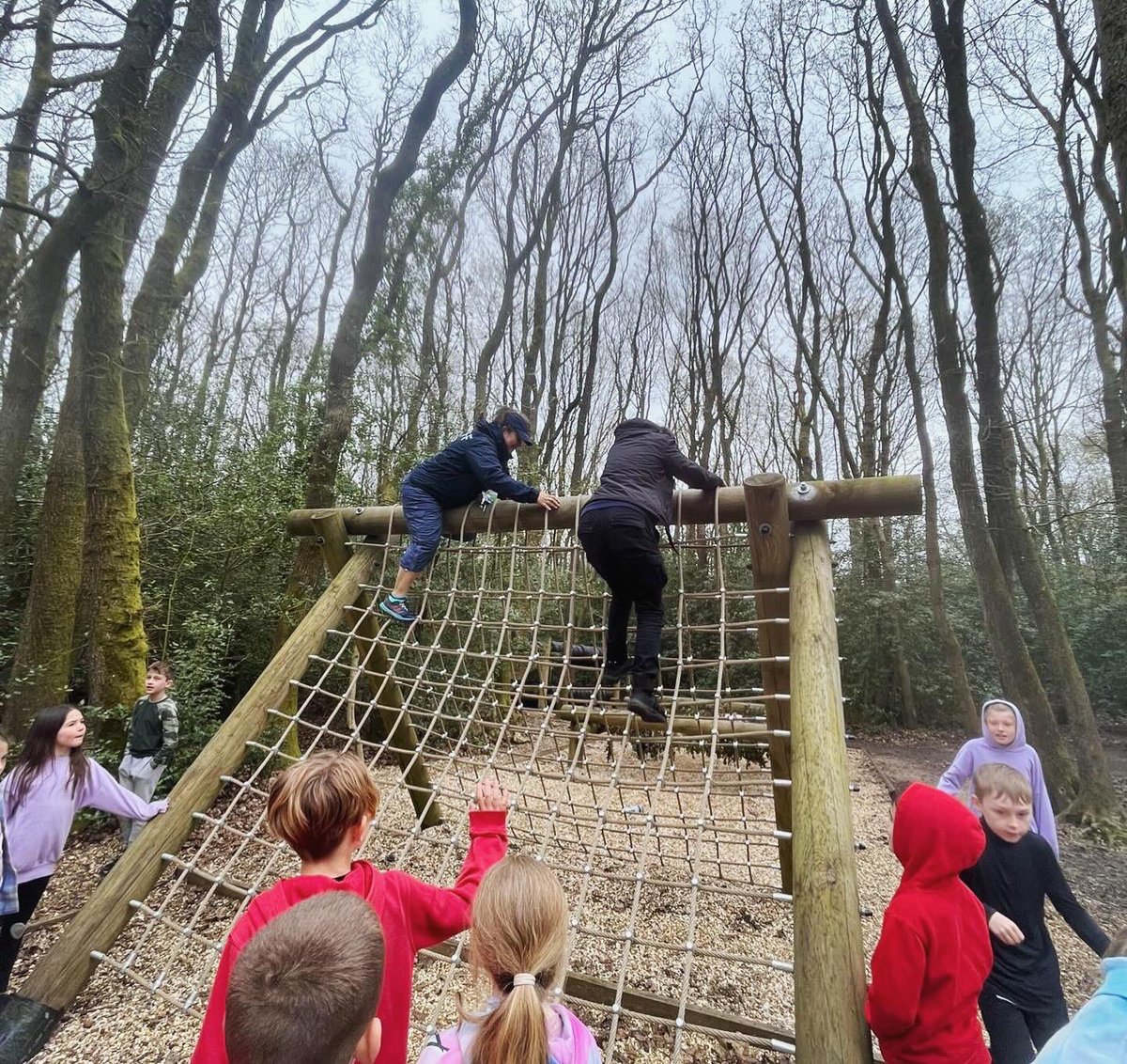 Welcome to Warren Mead School