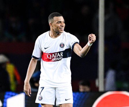 Barcelona strolling into the semifinals with a healthy Margin . 1-0 on the night and 4-2 on ...