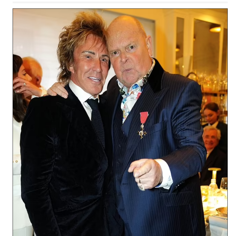 Princess Anne gave vaccine passport man an MBE yesterday. 👇🤔 - Thread ...