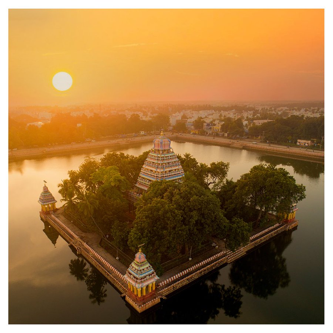 Many pilgrims visit Madurai on the way to Rameshwaram, Kanyakumari trip ...