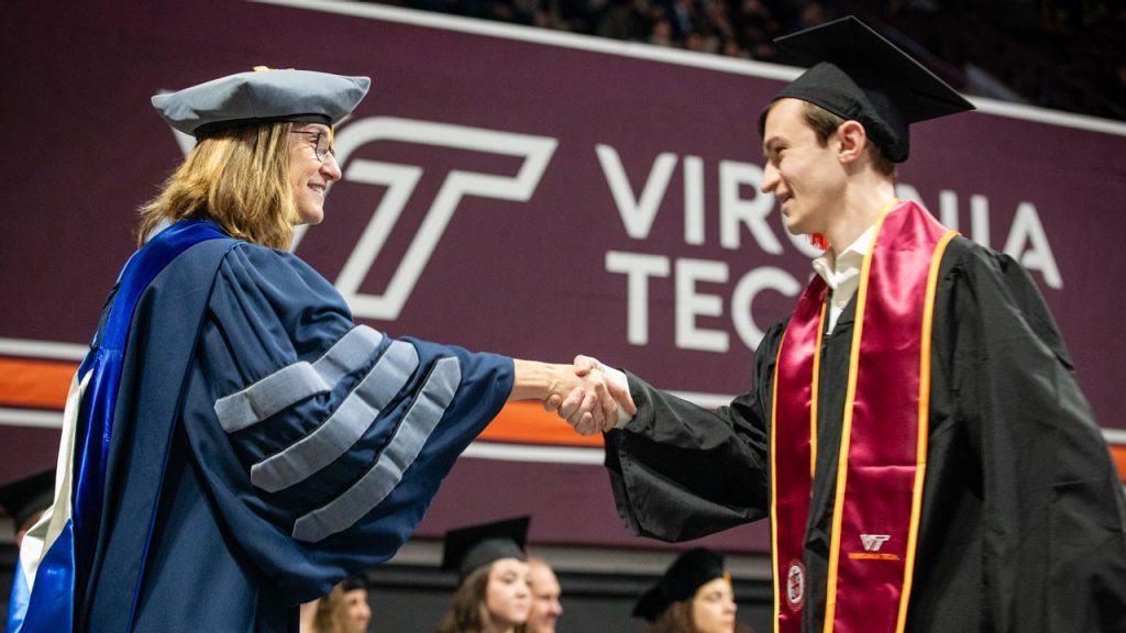 Virginia Tech Graduation Ceremony Virginia Tech A Top 10 College With