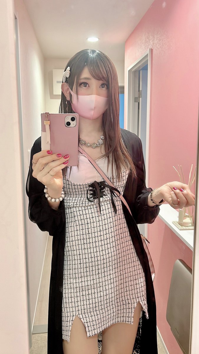 装いの極み.AG(@yosokiwaAG) さんの裏垢画像・動画 – 裏垢女子ランキングナビ