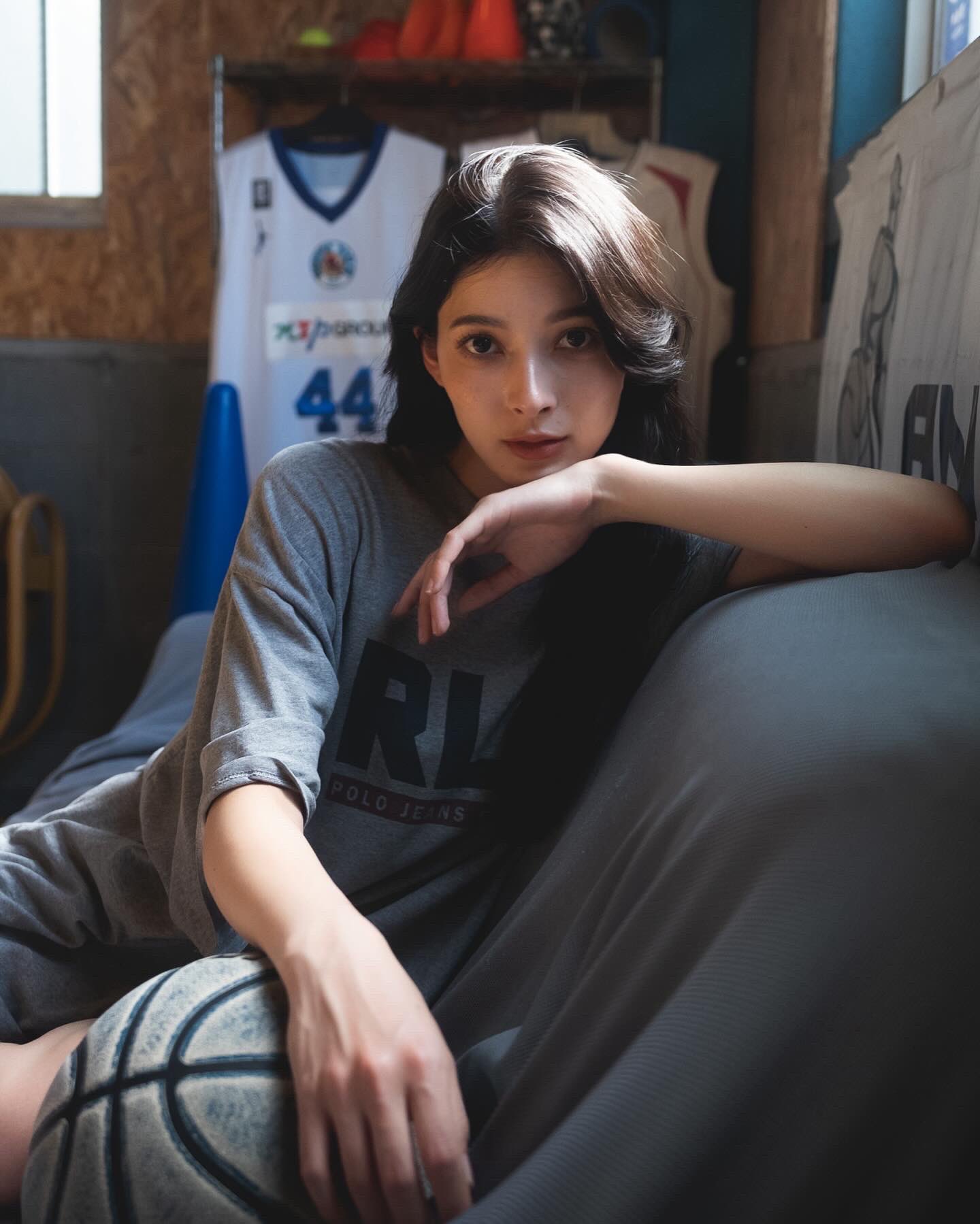 Anna クリスティー杏奈 | LIHKG 討論區