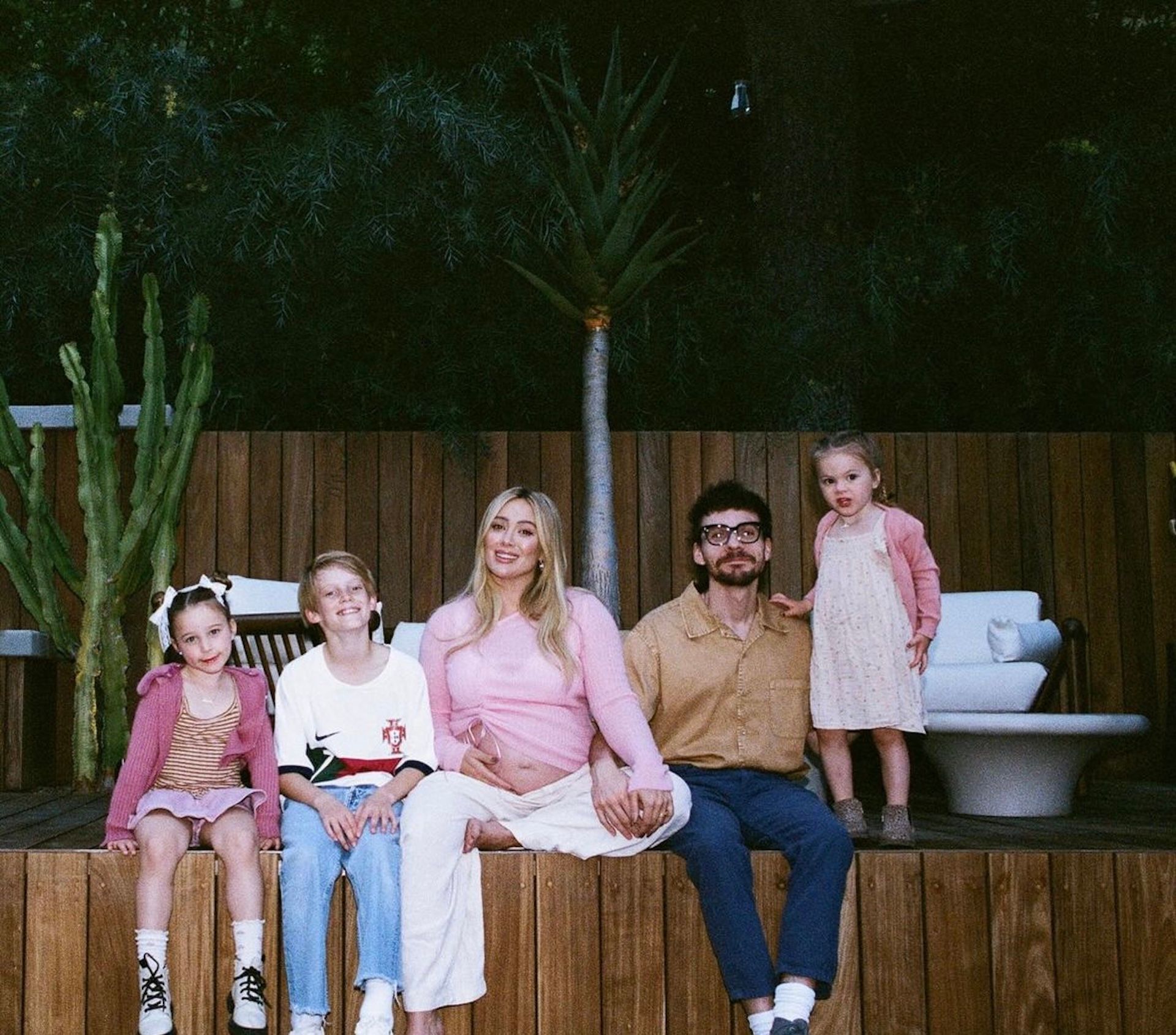 Hilary Duff Family Hilary Duff Added A Baby Girl To Her Family {with A