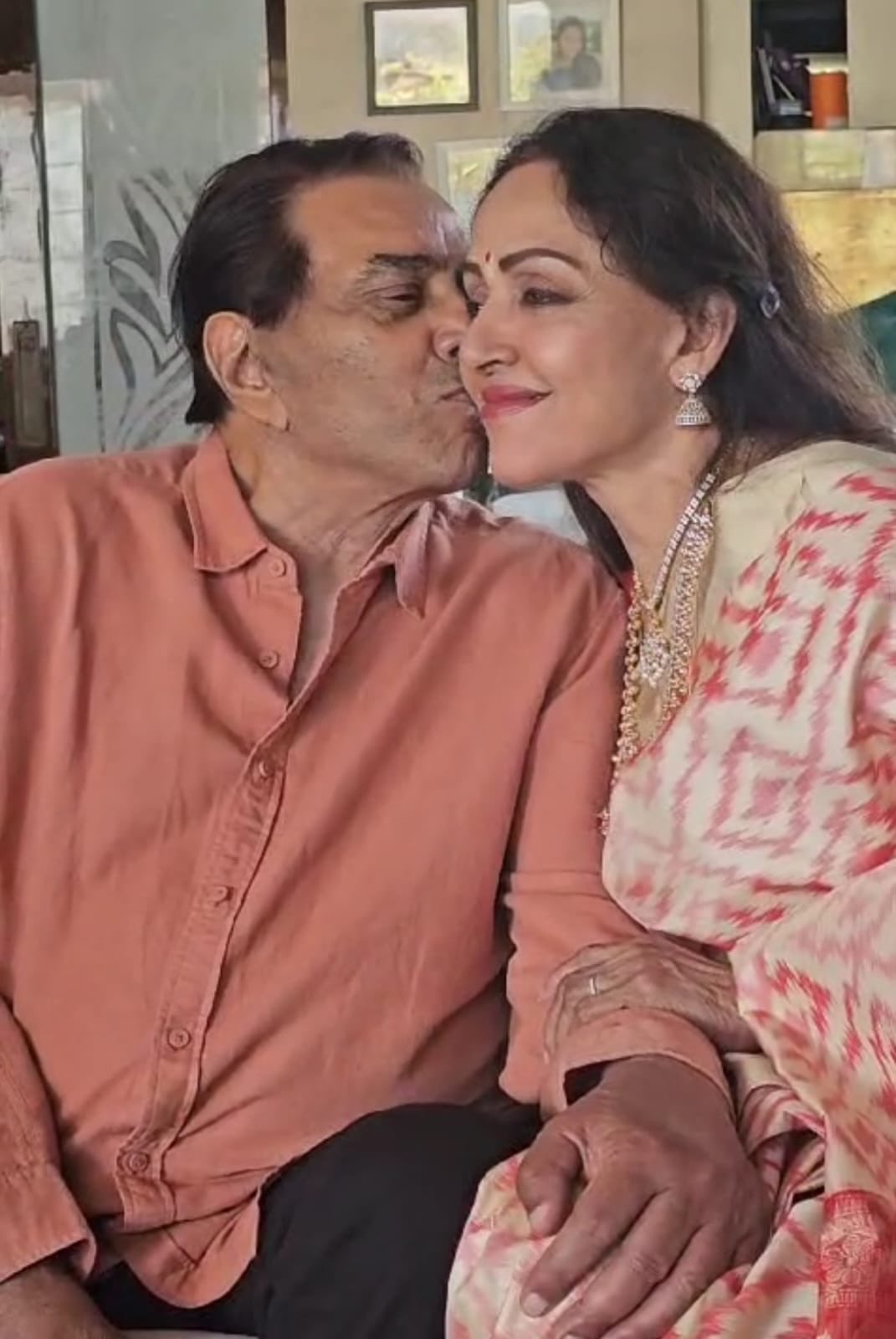 Dharmendra and Hema Malini relive memorable moments on 44th wedding anniversary