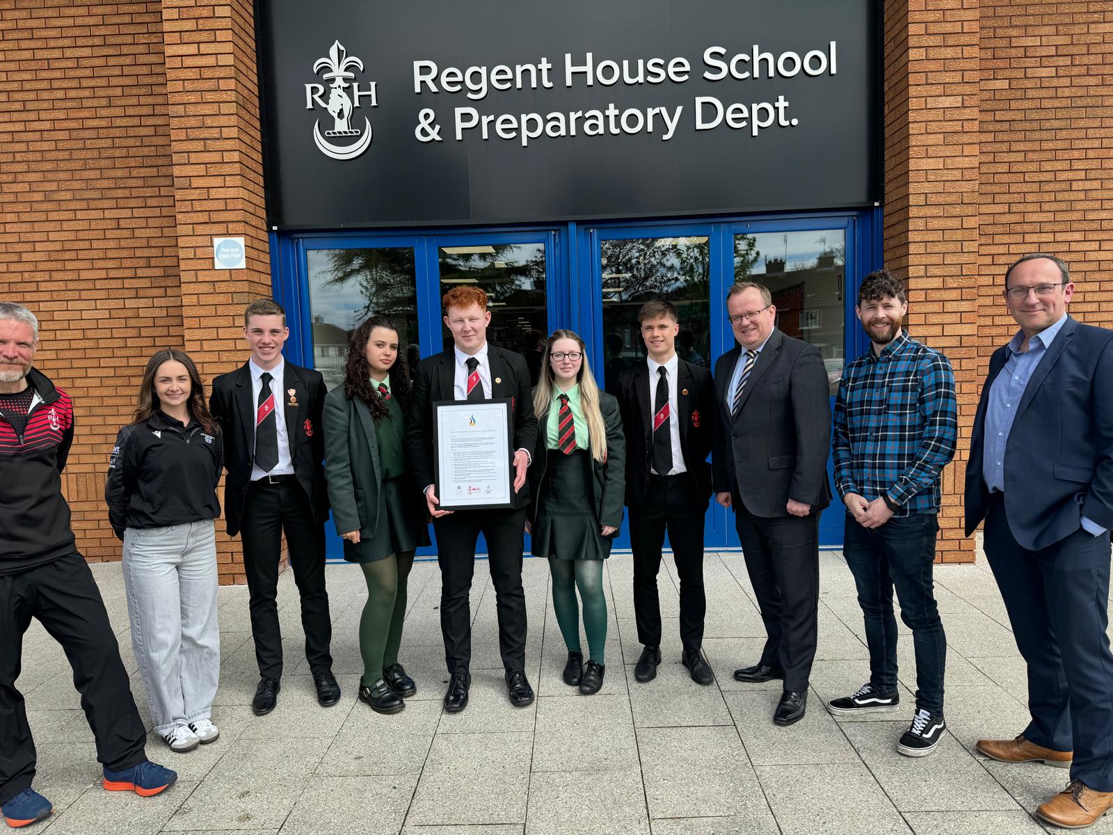 Regent House School Logo Rupert House School Rupert House