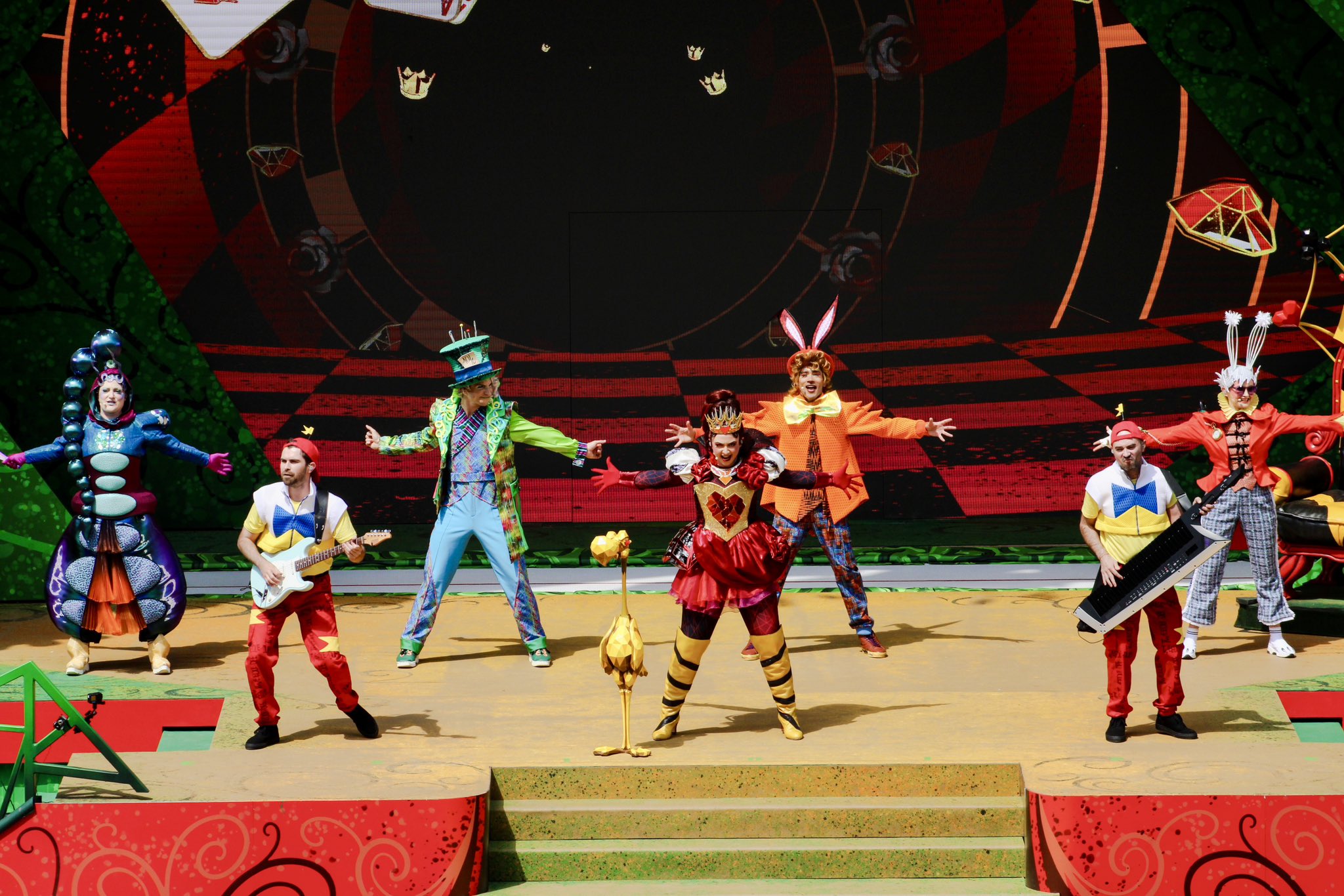 Alice In Wonderland 2024 Larve