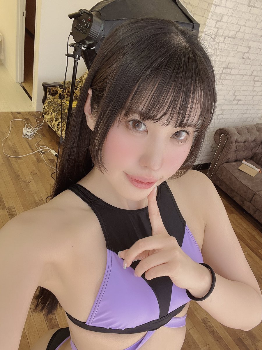 凛々奏hip105cm(@ohshiri2ki) さんの裏垢画像・動画 – 裏垢女子ランキングナビ