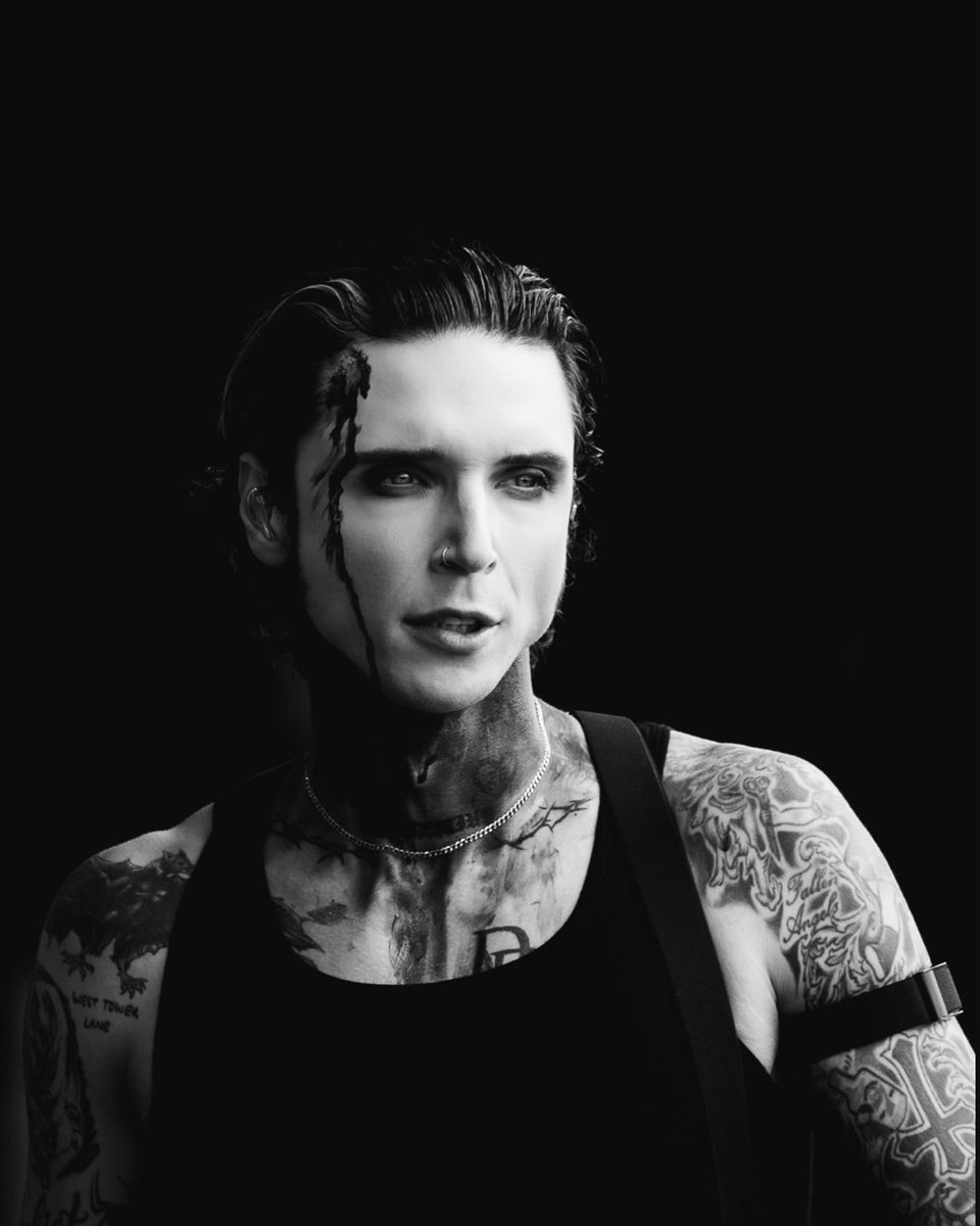 Andy Biersack 18
