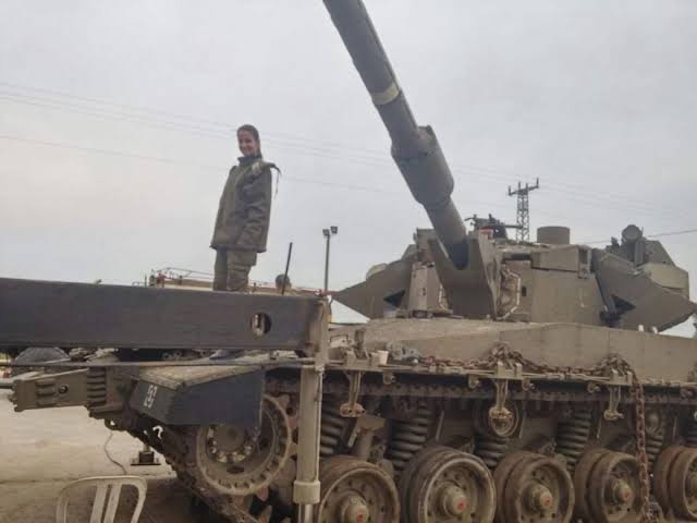 The Israeli Merkava III & IV main battle tanks actually use NxRA and ...