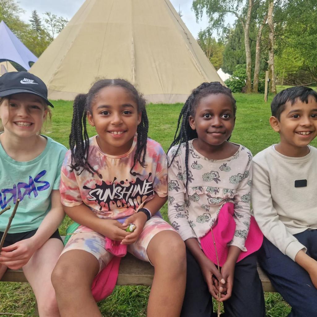 Welcome to Salfords Primary School