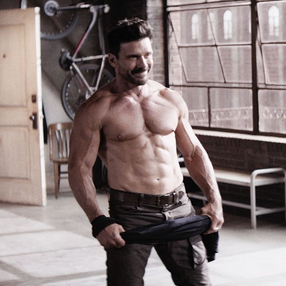 Carrocería De Frank Grillo 2024