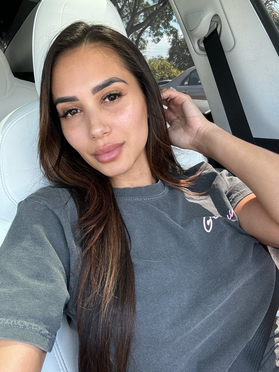 Amber Quinn's Instagram, Twitter & Facebook on IDCrawl