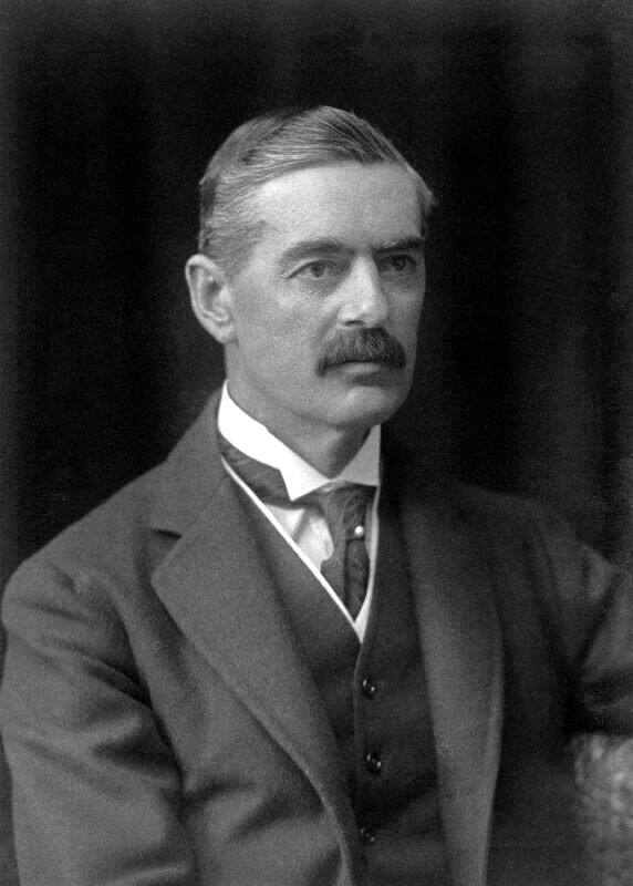 Since my previous posts about some of the particulars about Chamberlain ...