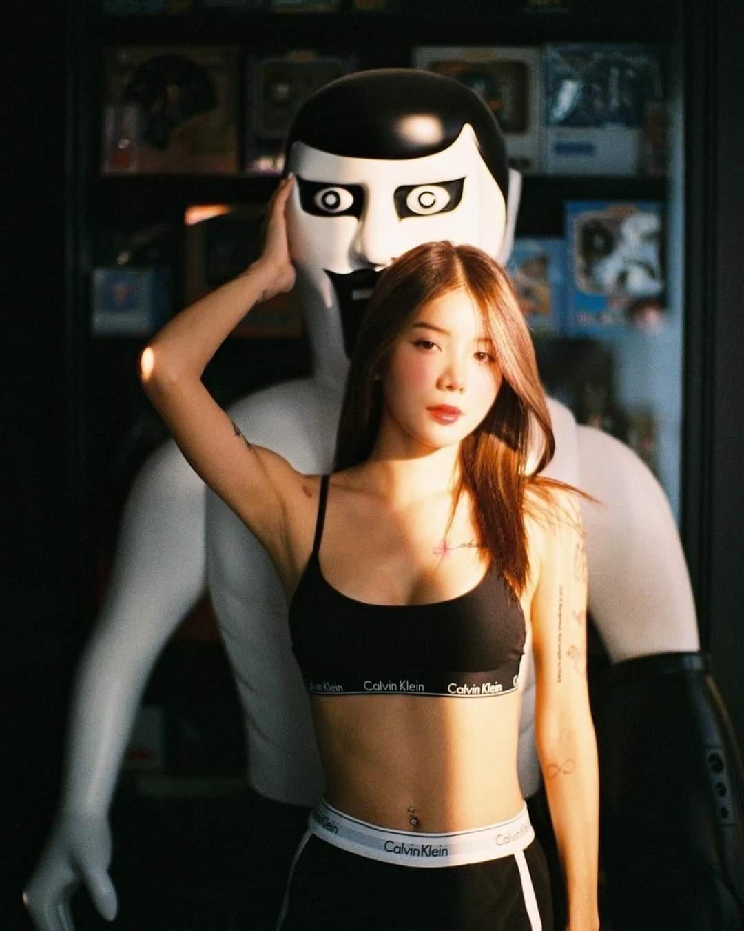 夕阳下的健身女孩[3P] -6park.com