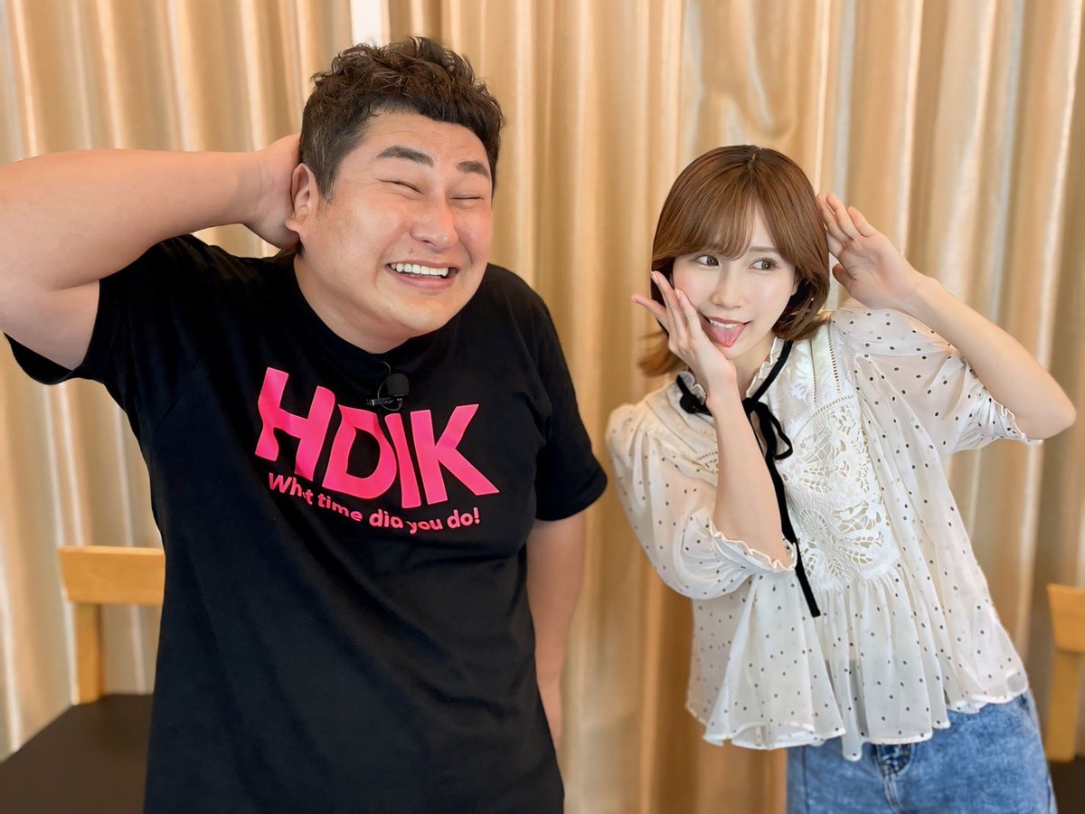 SSNI-856 Adhesive Slut - Isang Slut na Patuloy na Ginah