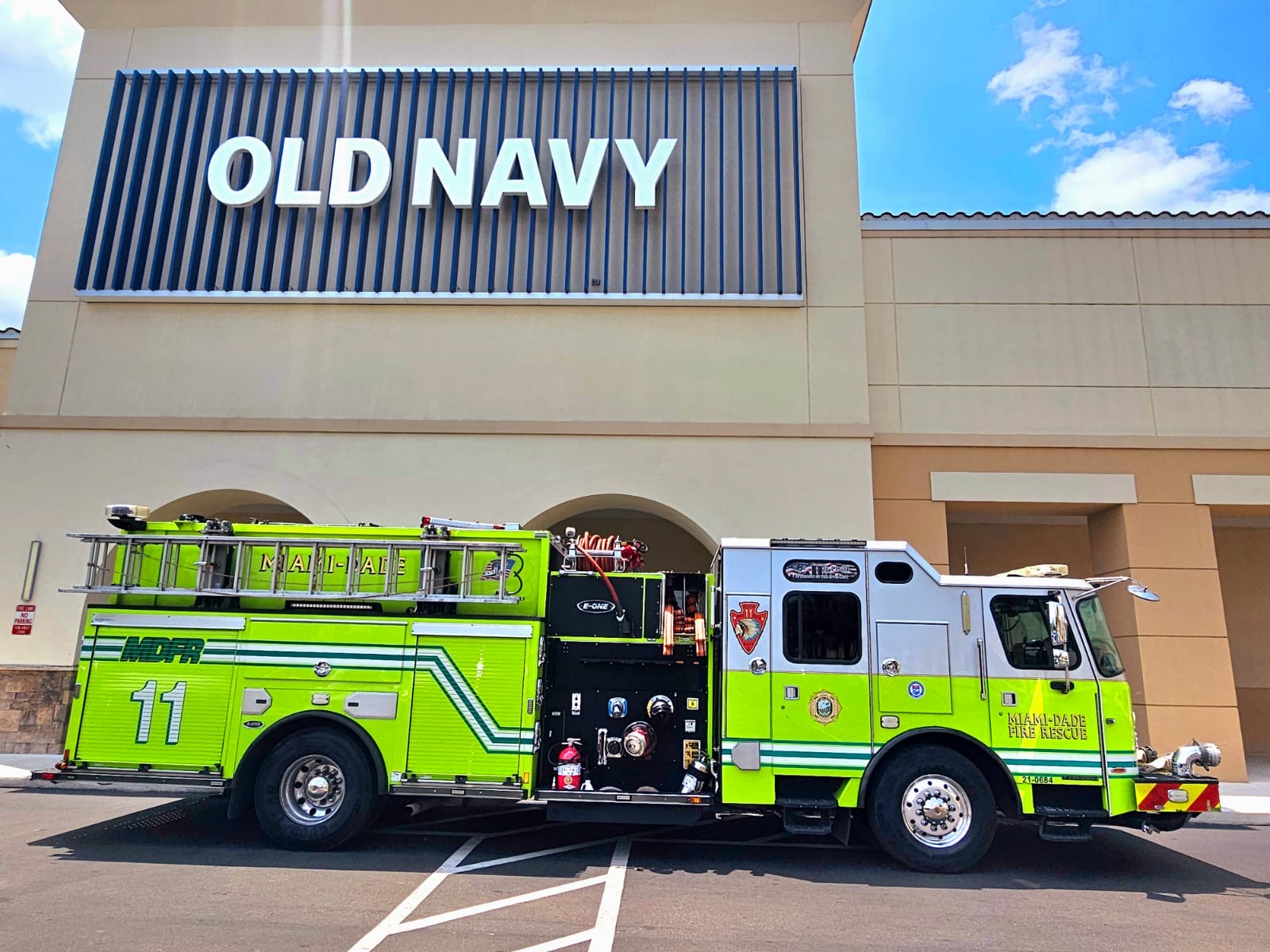 Miami Dade Fire Rescue Trucks Miami Dade, FL Fire Rescue, Miami, FL,