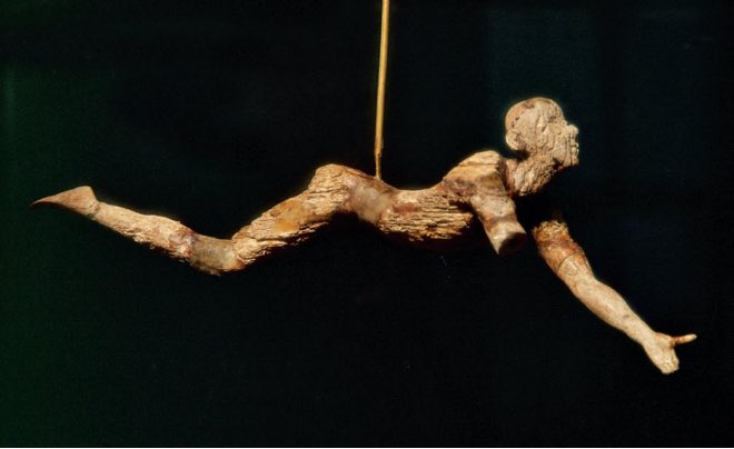 1/n 🧵 Join me on a journey through the millennia with the autobiography ...