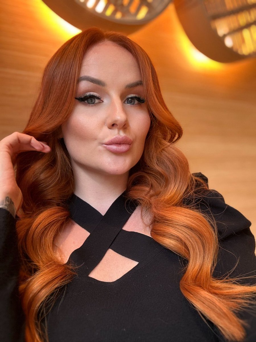 Cassandra Cane's Instagram, Twitter & Facebook on IDCrawl