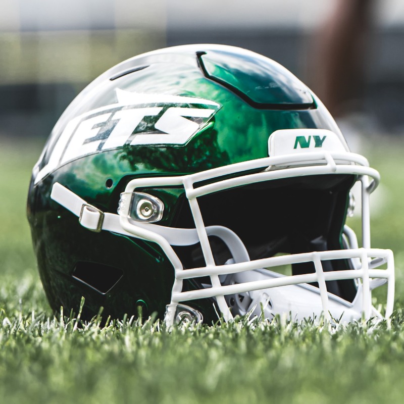 Jets Part Ways With 240-Pound QB After OTA Practice