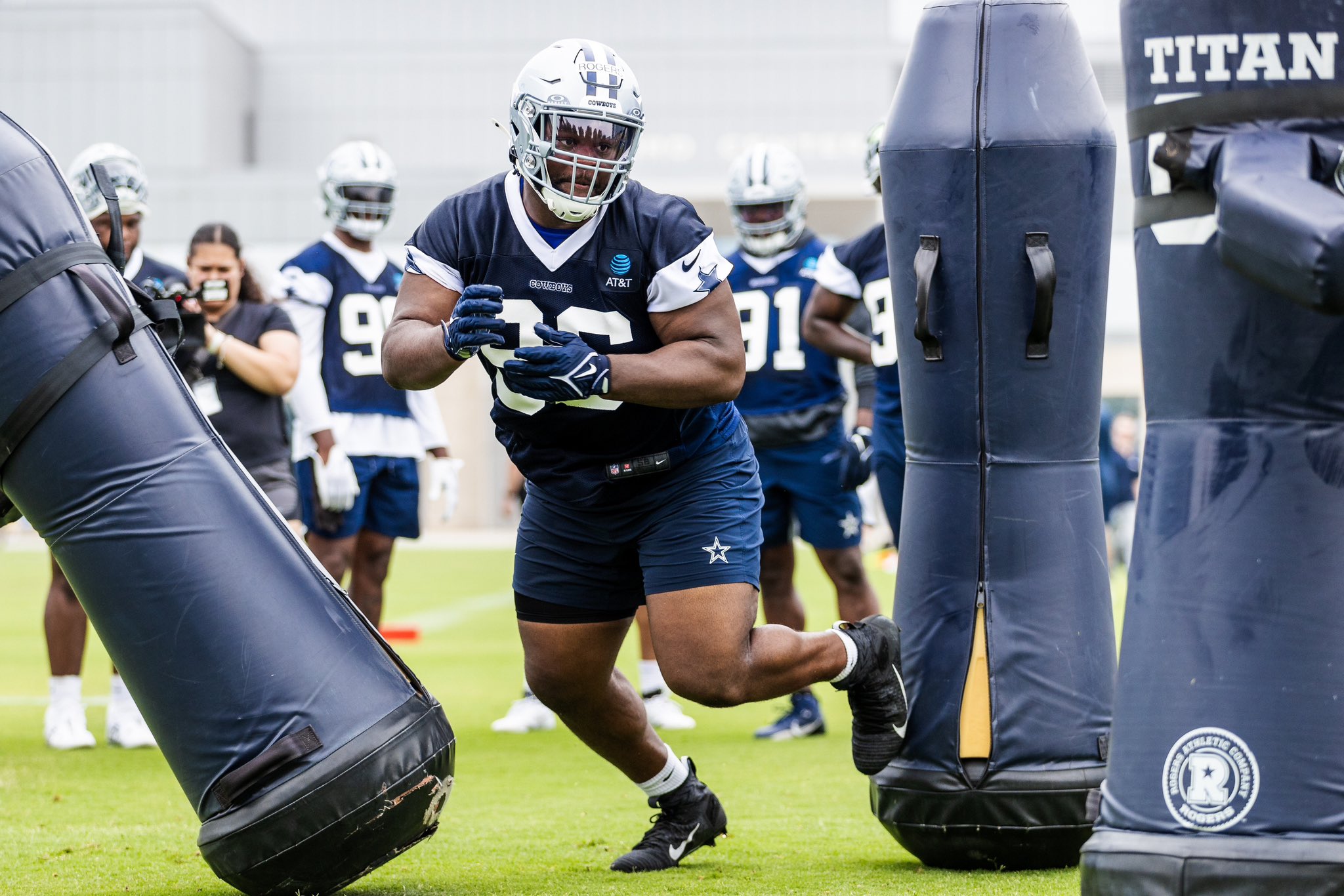 DT Who Failed to Earn a Starting Spot in Dallas Takes a Shot at the ...