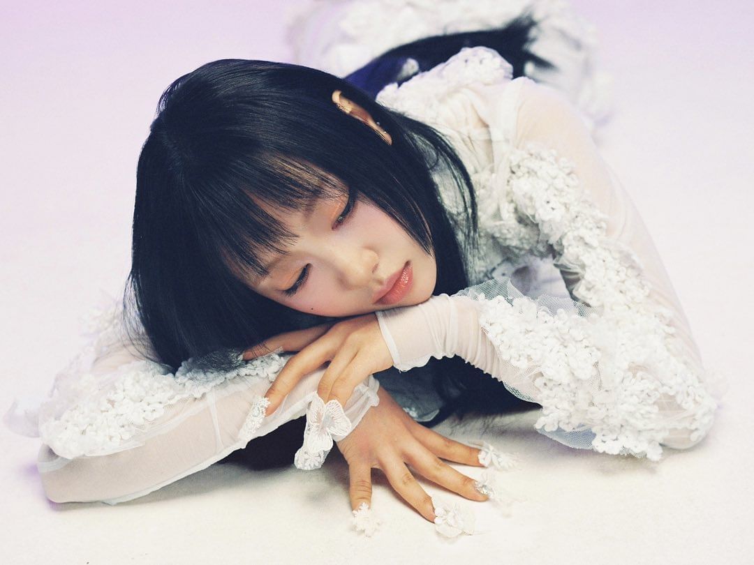 Yves - 'LOOP' feat.Lil Cherry - Official Video ⋆ Girl Group Stan