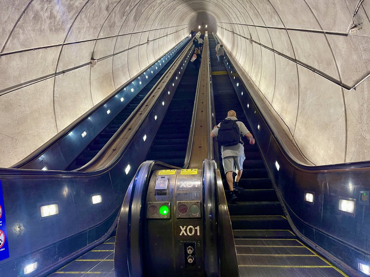 How Tall Is Wheaton Escalator