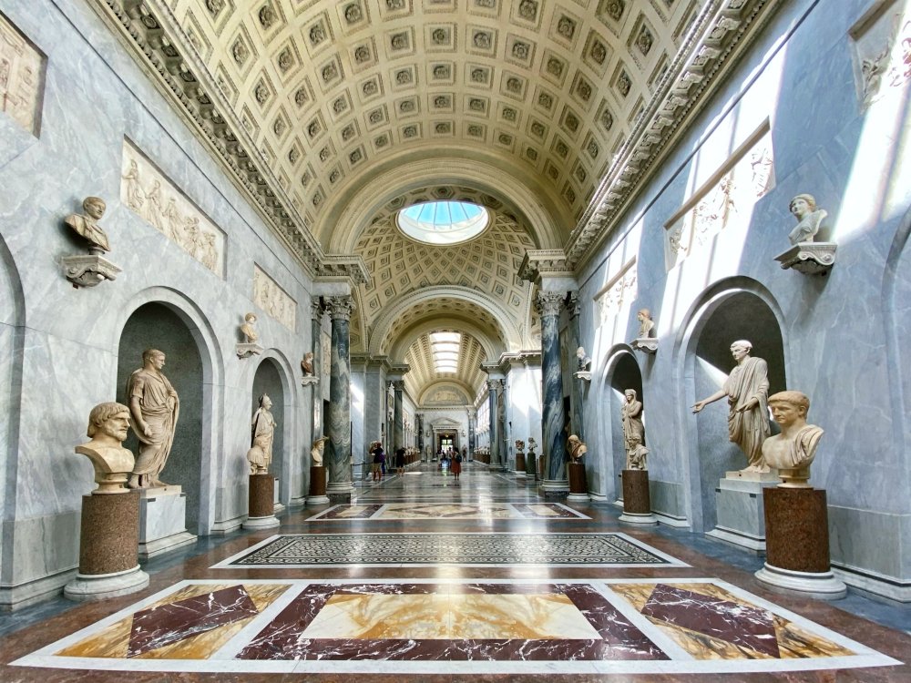 What treasures are kept inside the Vatican? Some of mankind's most ...