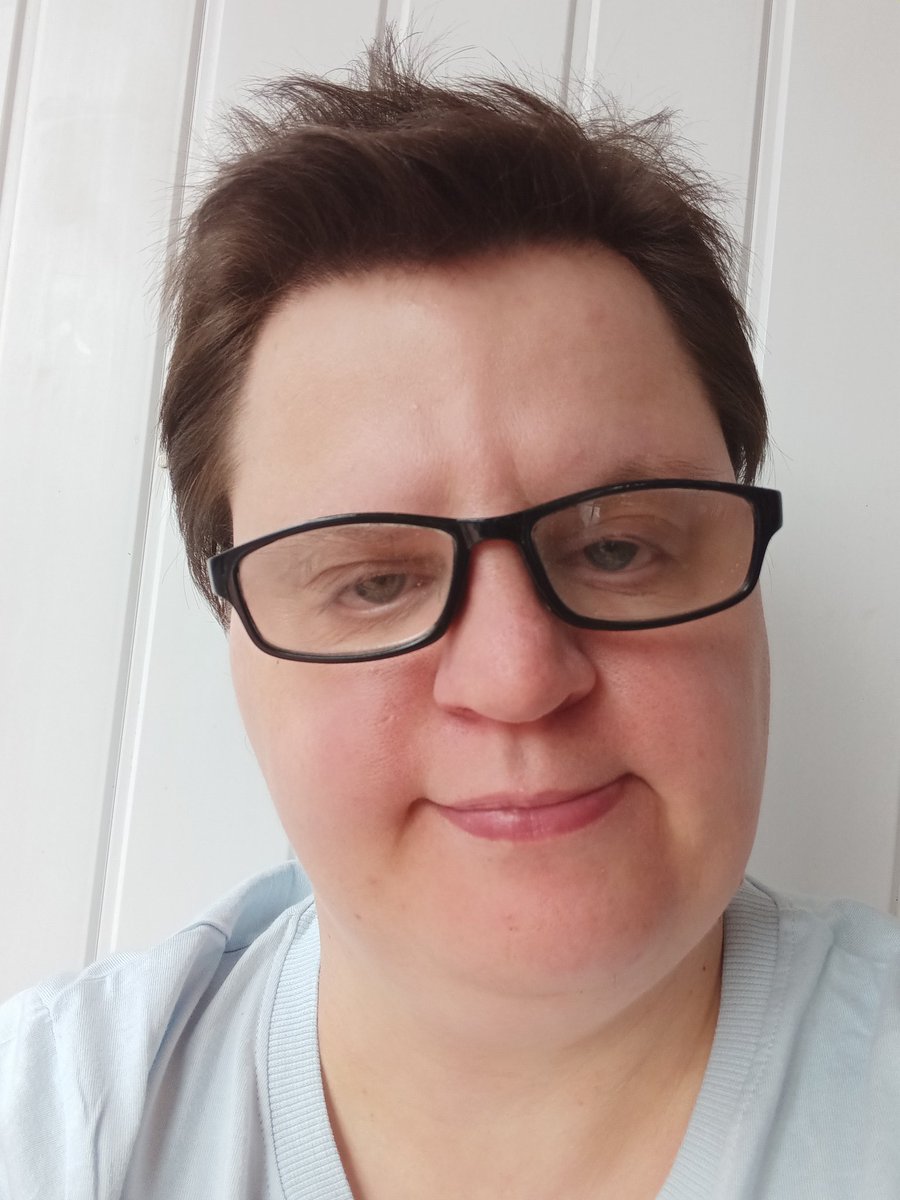 Denise Reading's Instagram, Twitter & Facebook on IDCrawl