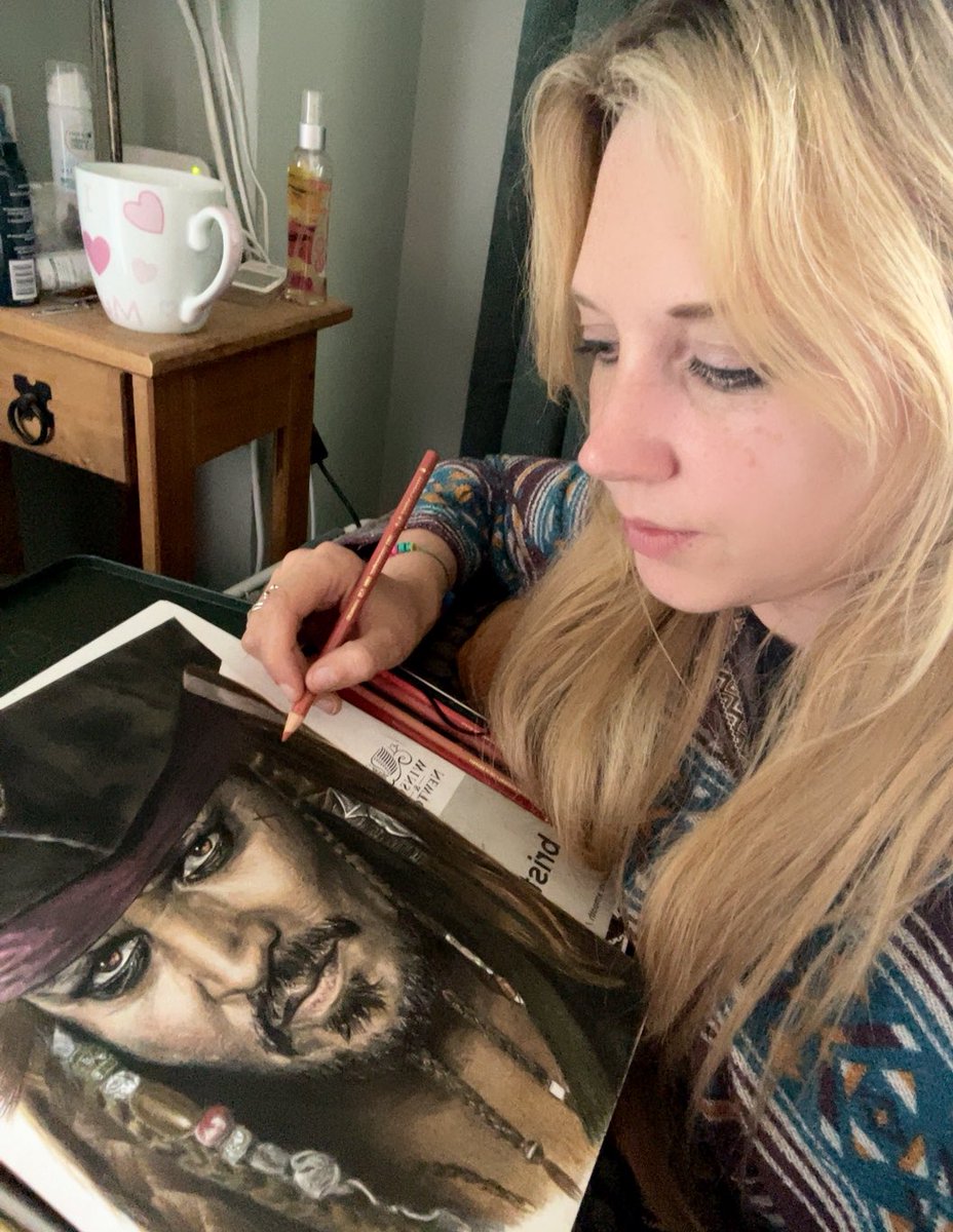 Kim Rattray's Instagram, Twitter & Facebook on IDCrawl