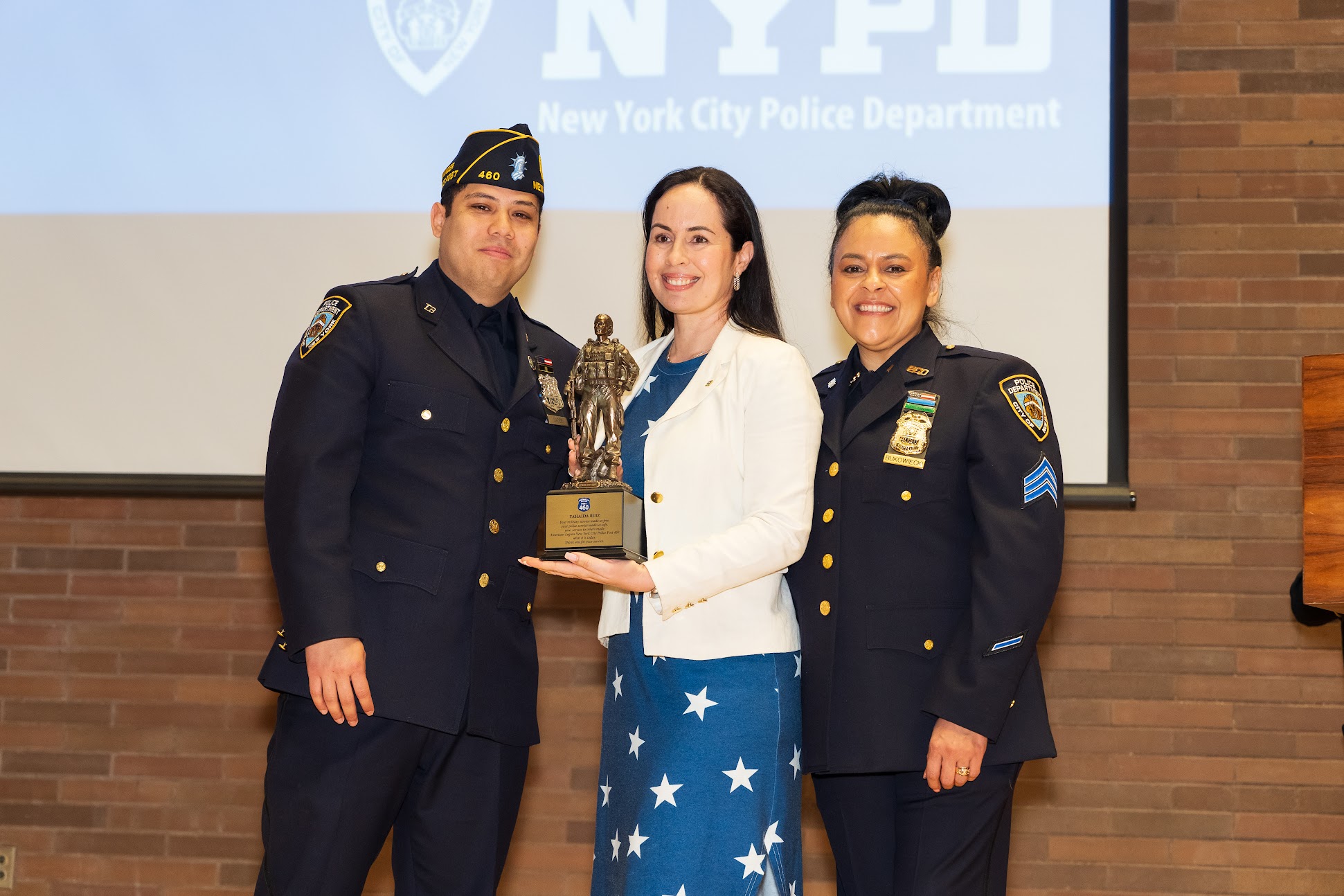 New York Police Dress Uniform Exclusive | NYPD To Go 'old School' By