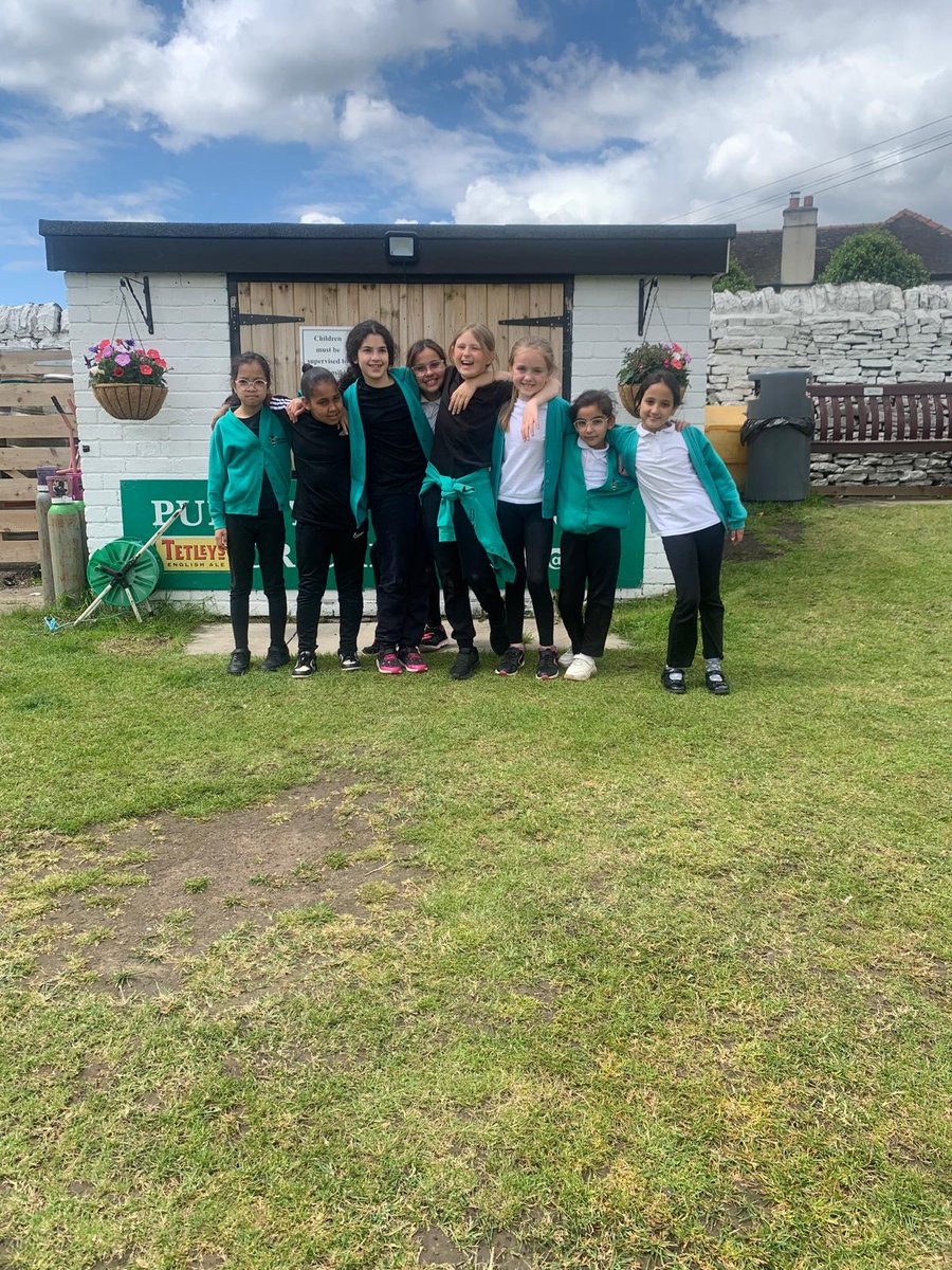 Homepage - Hill View Academy