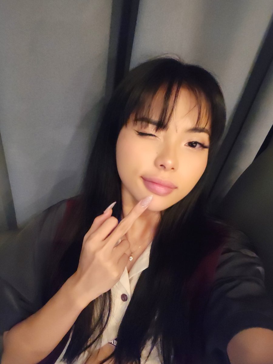 Princess Mina x Ash(@babiminaash) さんの裏垢画像・動画 – 裏垢女子ランキングナビ