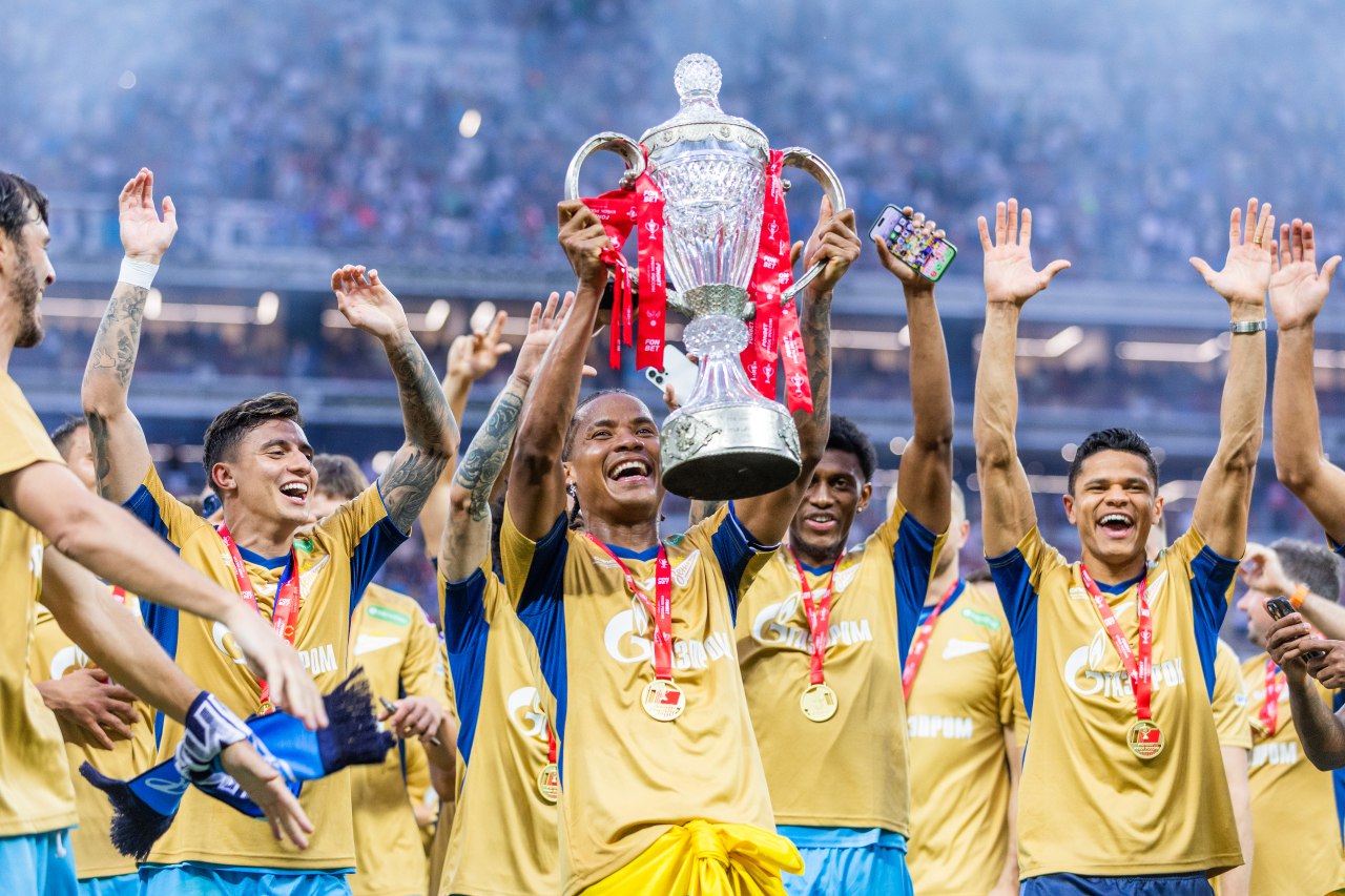 Zenit.ru MediaStore Покажи свои цвета